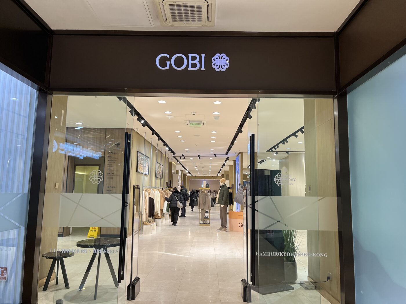 ウランバートルでカシミヤを。GOBI（ゴビ）に行ってきました - ツォクトモンゴル乗馬ツアーblog